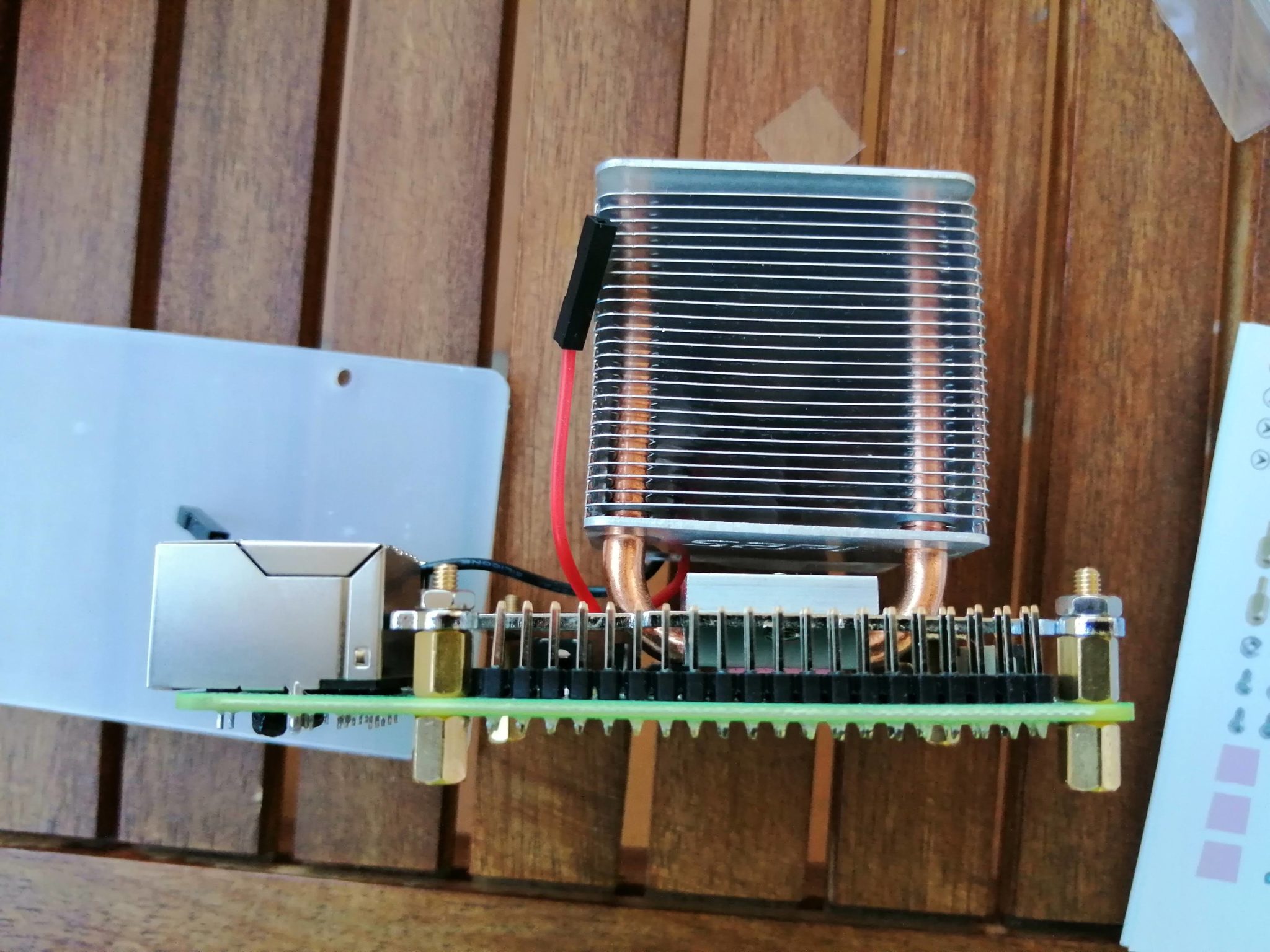 Probando ICE Tower Cooling FAN — Raspberry para torpes